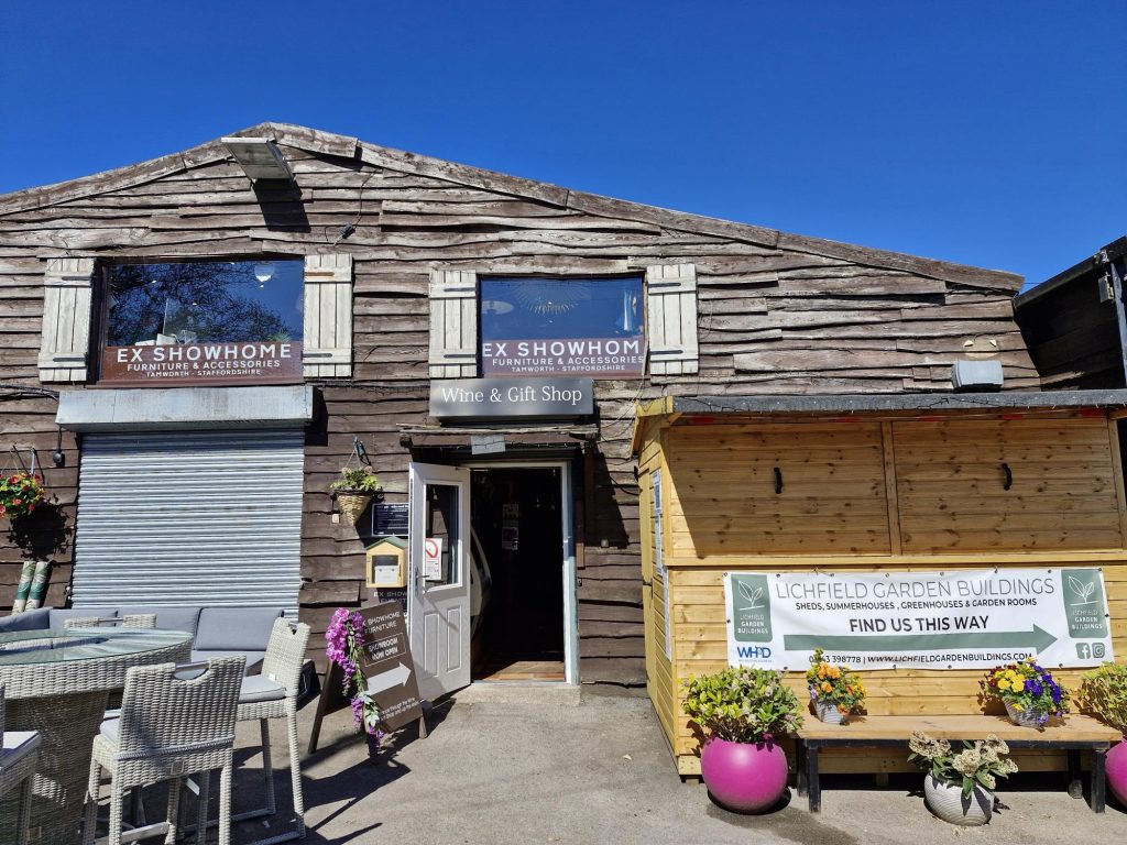 The Artisan Wine and Gift Shop - Buzzards Valley